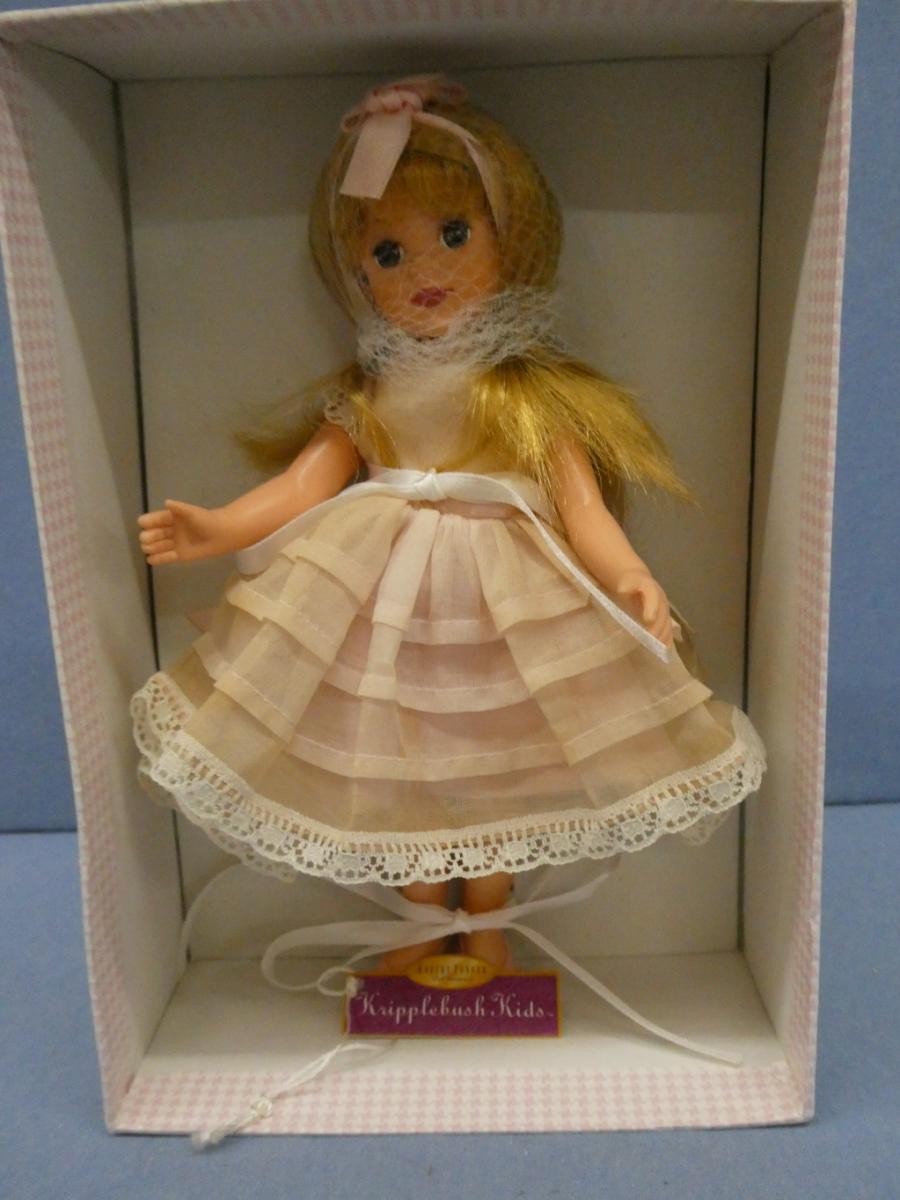 -Robert Tonner's Kripplebush Kids (Tonner , Wilde Imagination and ...